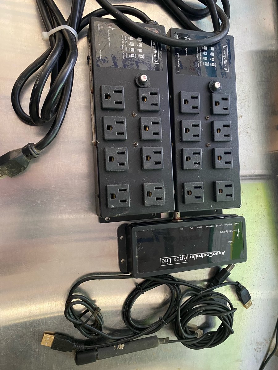 Neptune Apex Lite with 2 EB8 | REEF2REEF Saltwater and Reef Aquarium Forum