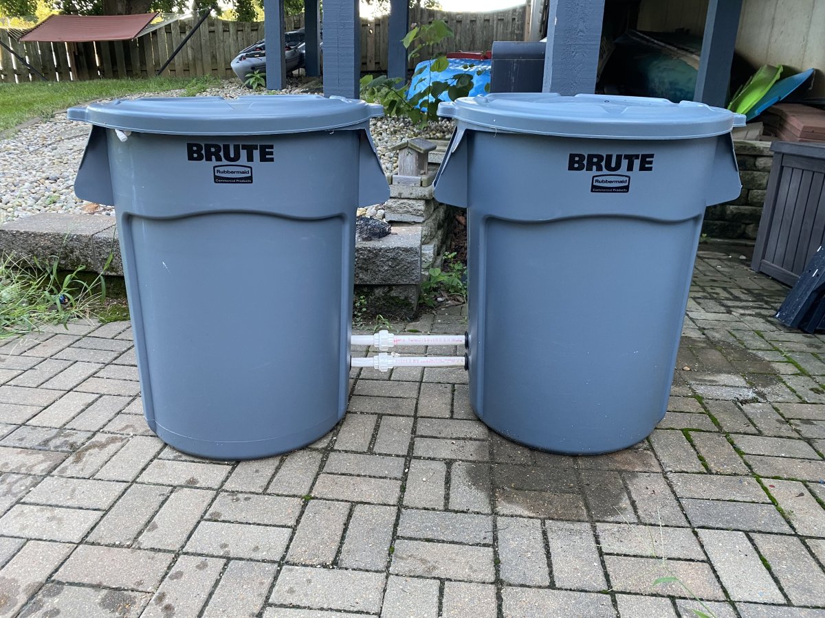 FS: 45 gallon Brutes for water storage | Reef2Reef